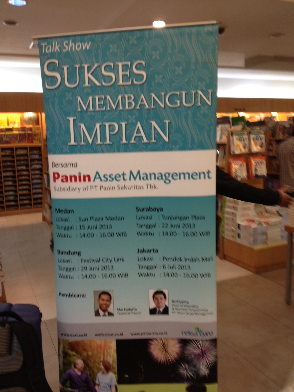 Road Show Toko Buku Gramedia – Surabaya – Rudiyanto